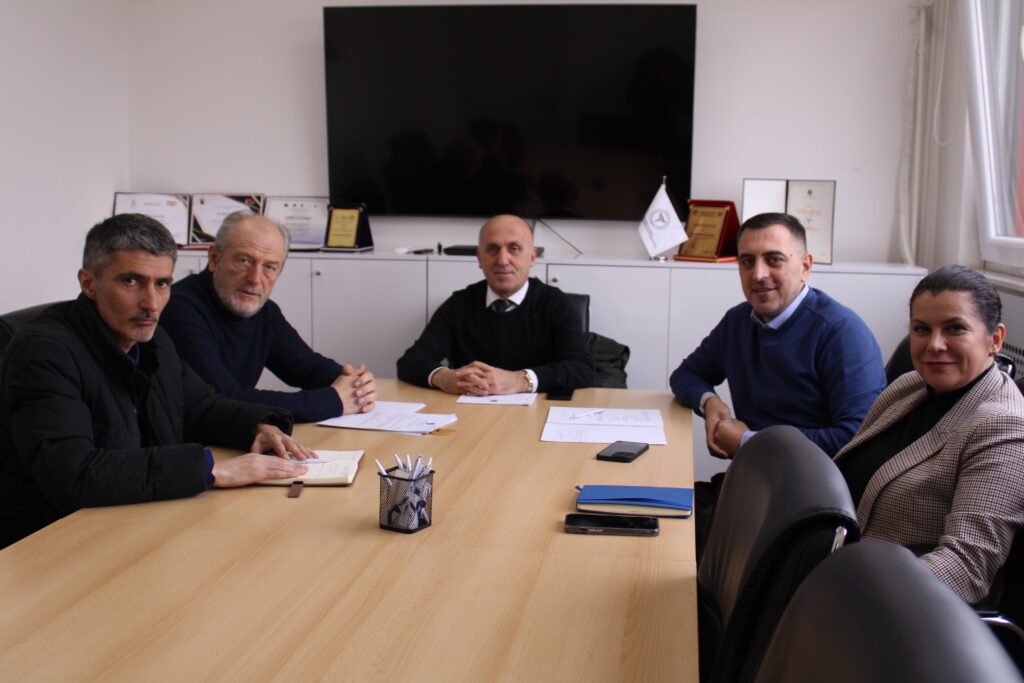 TAKIMI I ODAVE TË PROFESIONISTËVE SHËNDETËSOR - Oda e Mjekëve te Kosovës